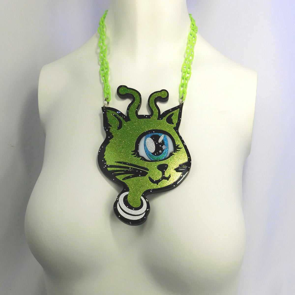 Green and Blue Alien Space Cat (1-2 Weeks) – yokaicandy.com